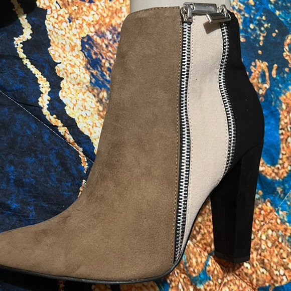 JustFab | Shoes | Beige And Black Suede Zip Up Booties | Poshmark